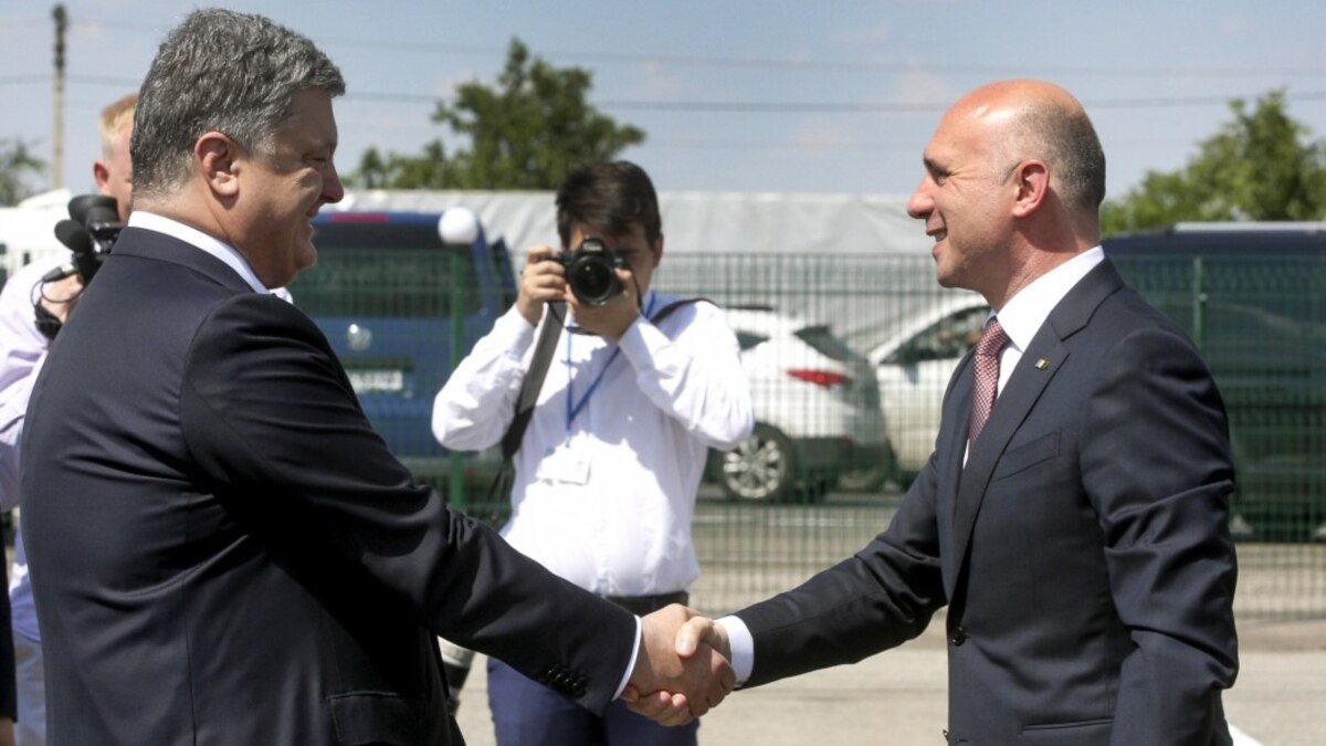 Joint Ukrainian-Moldovan Border Checkpoint Opened In Breakaway ...