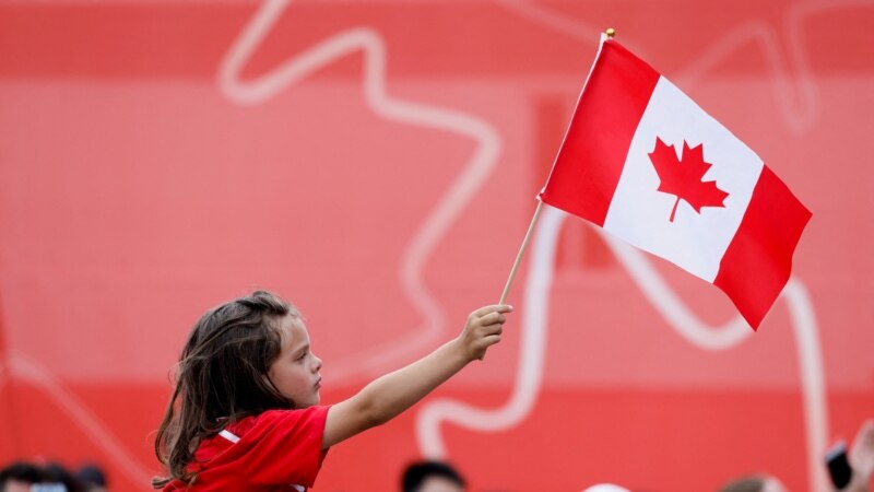 Канада продовжила на рік програму підтримки українських біженців Читайте на Ukr Net