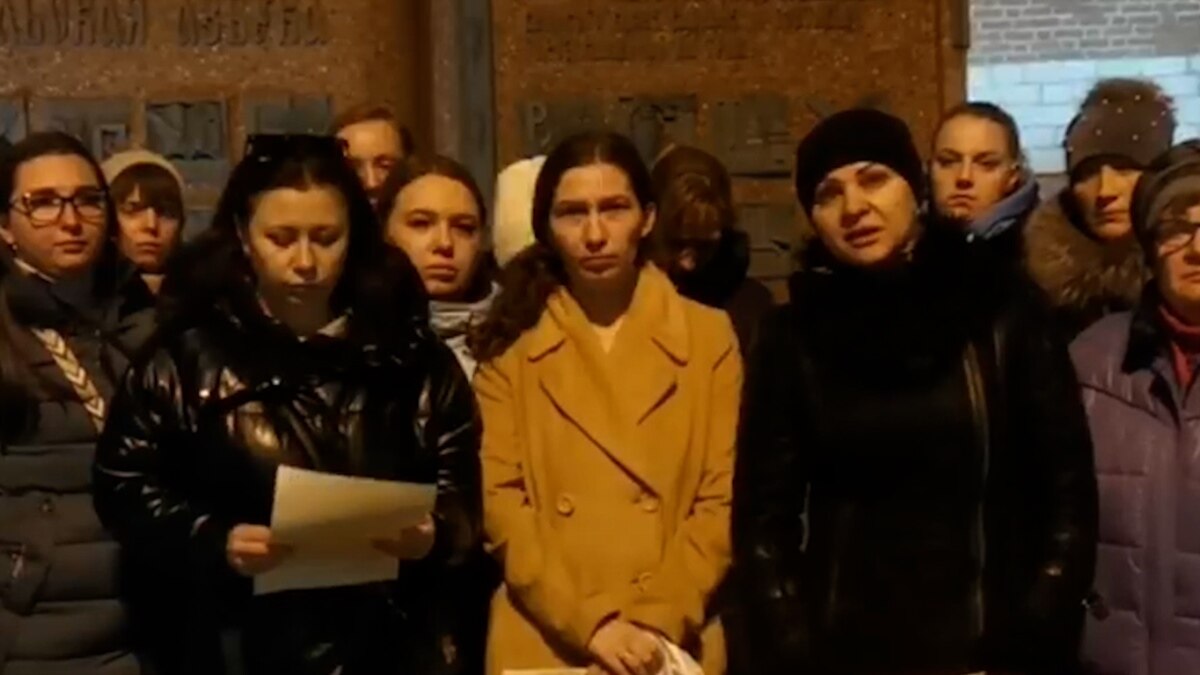 Families Of Russian Conscripts Complain About Lack Of Ammo And Food For ...