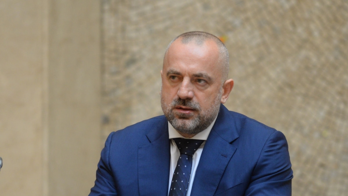 Ko je Milan Radoičić?