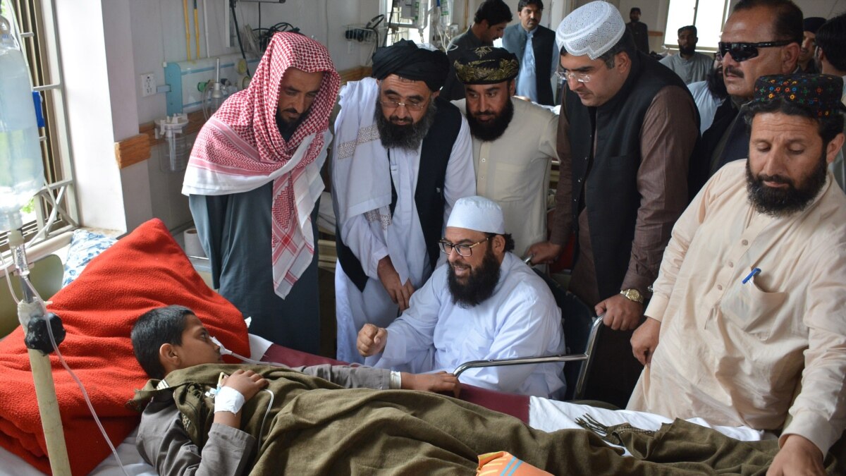 Pakistani Scholars Issue Fatwa Against Suicide Attacks