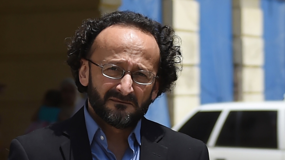 Pakistani Court Extends Bail For Journalist Accused Of Cybercrimes