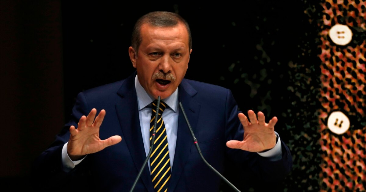 Erdogan Purges Police At Risk Of Dismantling Turkish Democracy