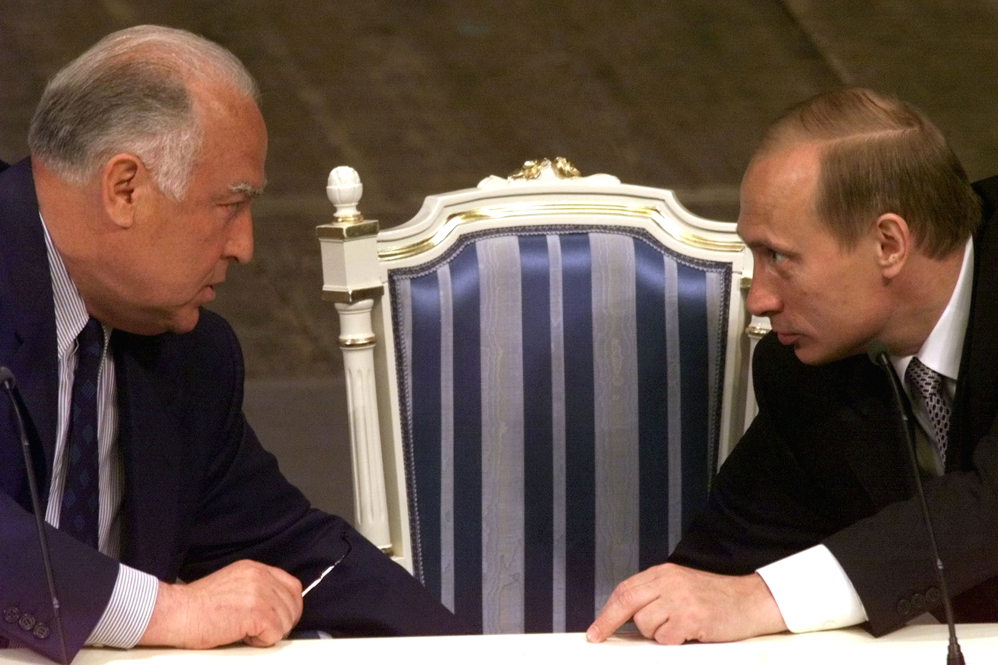 The Brutal Killing Of A Reporter Who Probed Putin's Past