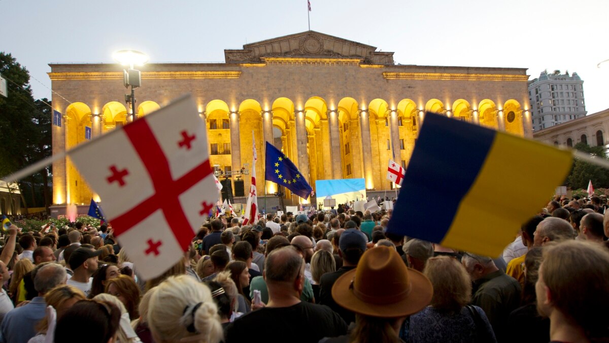 Peste 60.000 de georgieni au cerut în stradă aderarea la UE