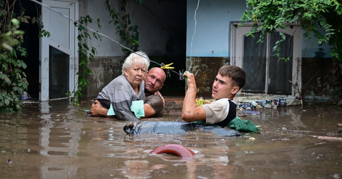 Moarte și zone devastate în urma ploilor puternice din centrul și estul ...
