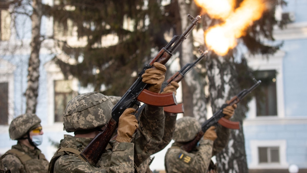 Ukrainians Mark Donetsk Airport Battle Anniversary