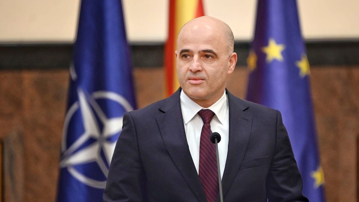 Ковачевски не сум за решенија со притисок за вакцинација но треба да