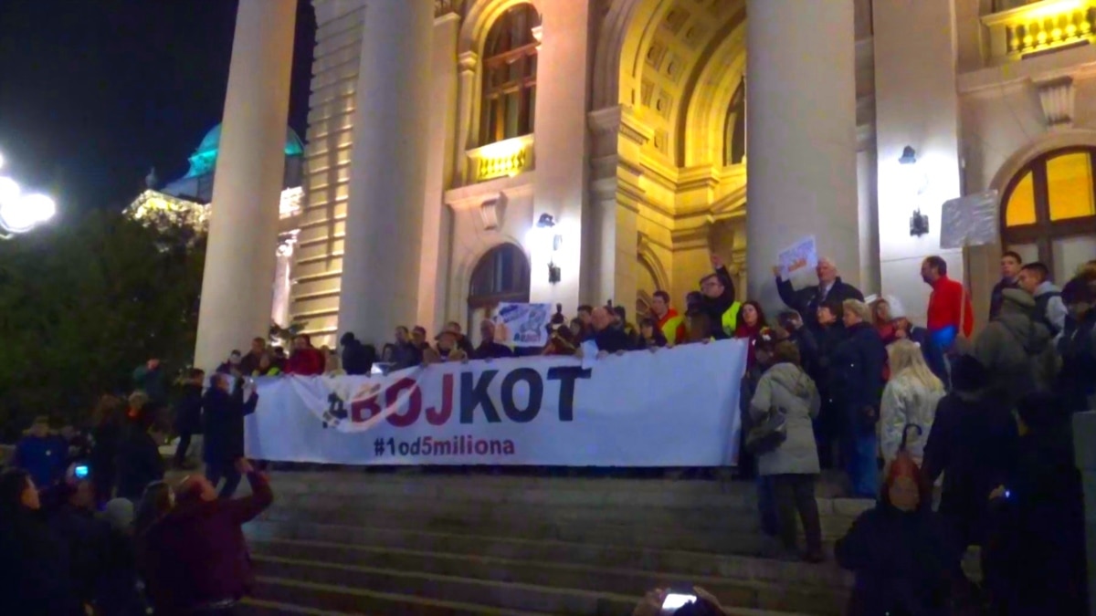 Anti-Government Protesters March In Belgrade For 60th Time