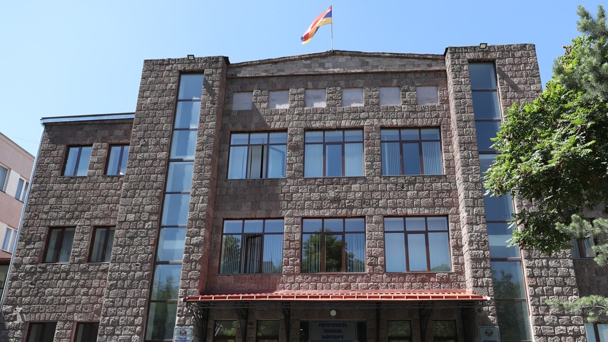 Azeri Soldier Gets Long Jail Term In Armenia