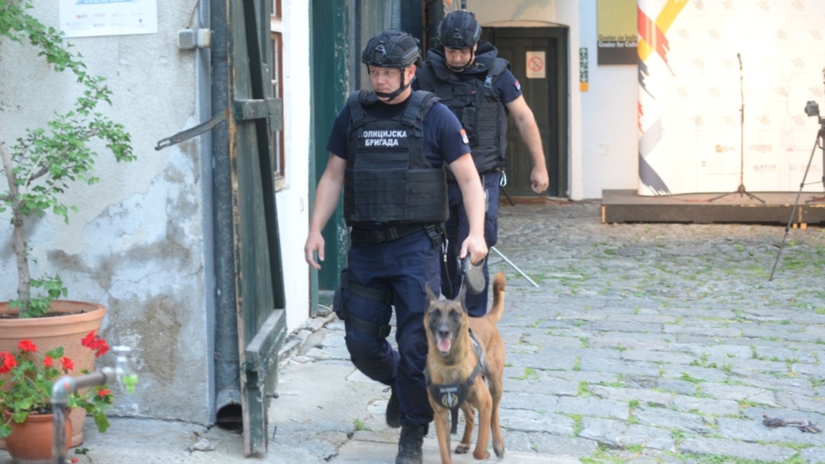 More Than 100 Serbian Schools Receive Bomb Threats, In Wake Of Belgrade ...