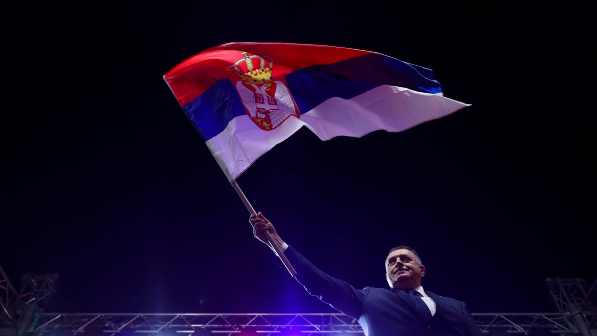 Ustavni sud BiH privremeno van snage stavio zakon RS o zastavi, grbu i ...