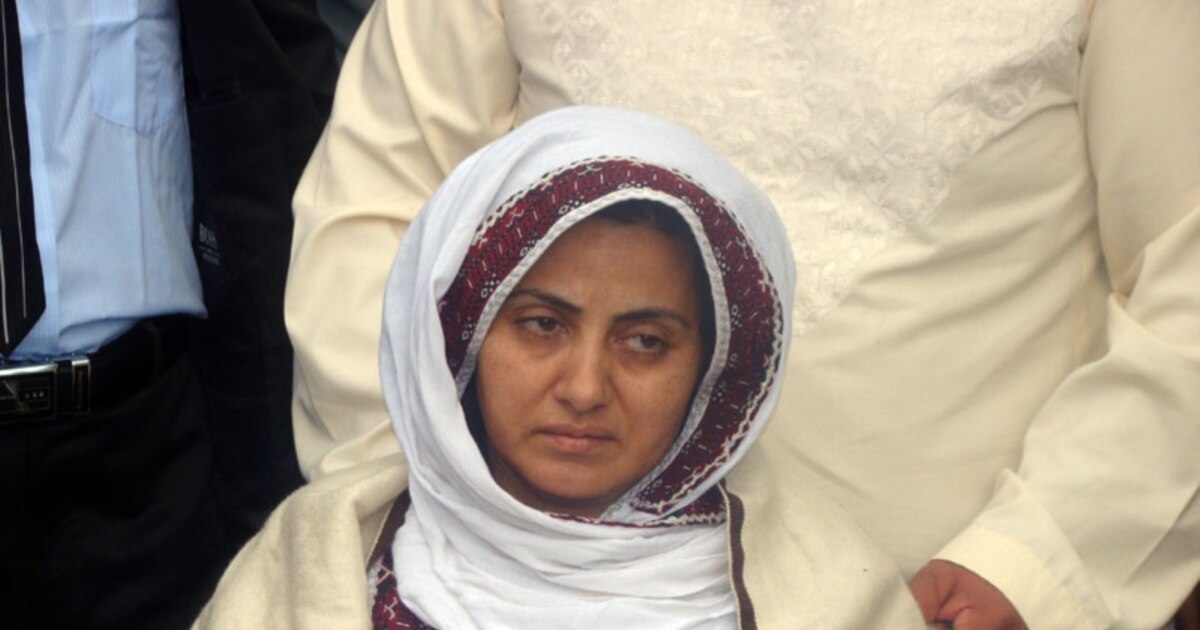 Police Raid On Expelled Afghan MP's Hunger Strike Could Backfire