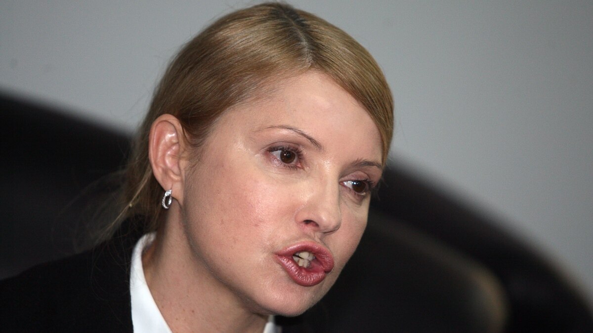 Tymoshenko Calls For Defense Against Russian 'War'