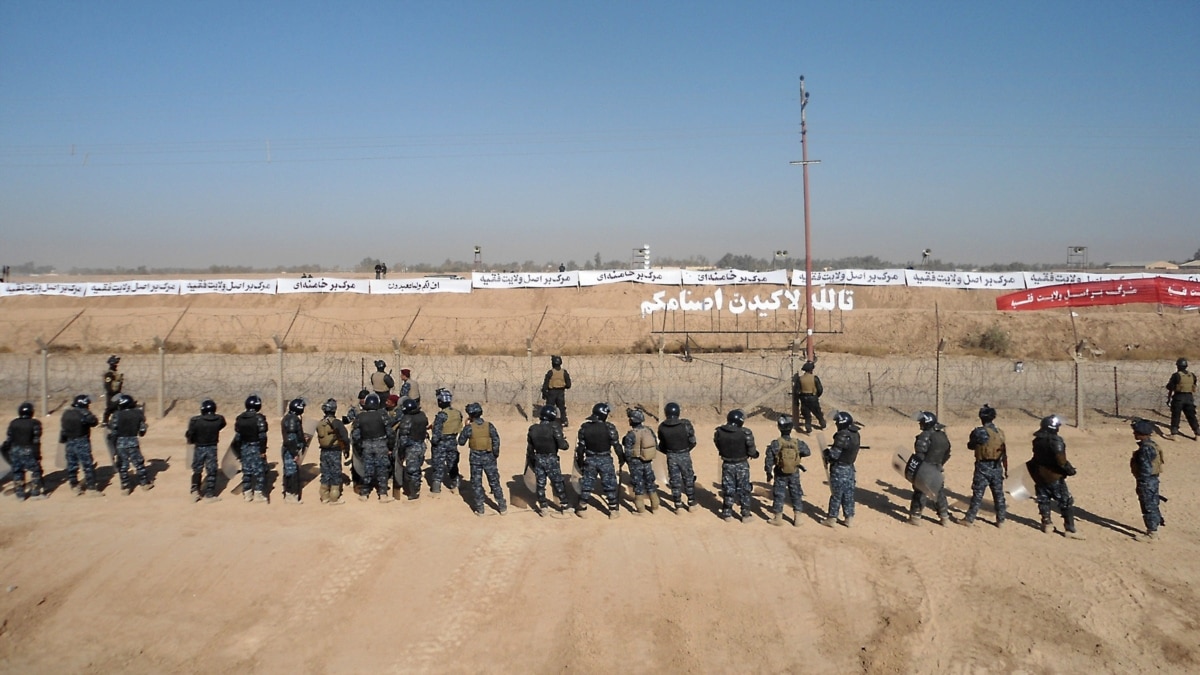 Official Deadline Arrives For Closing Iraq's Camp Ashraf
