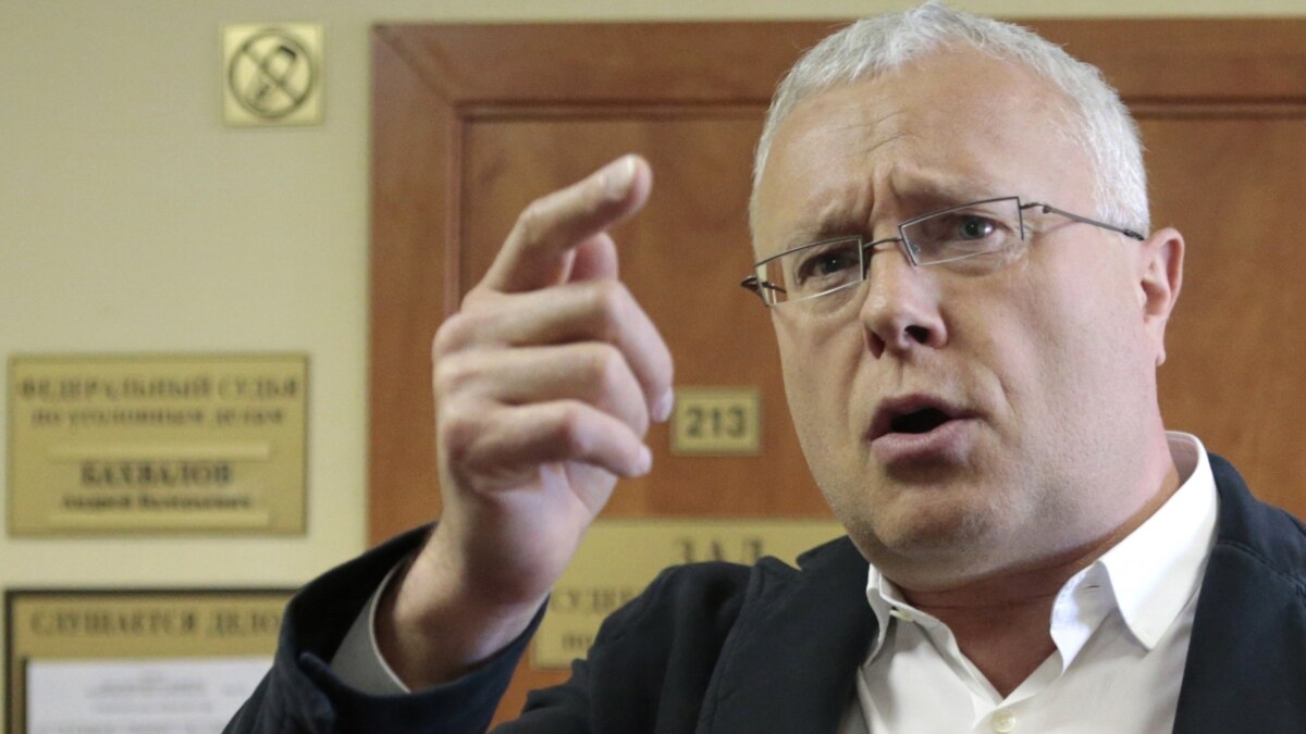 Russian Prosecutors Drop Jail Threat Against Tycoon Lebedev