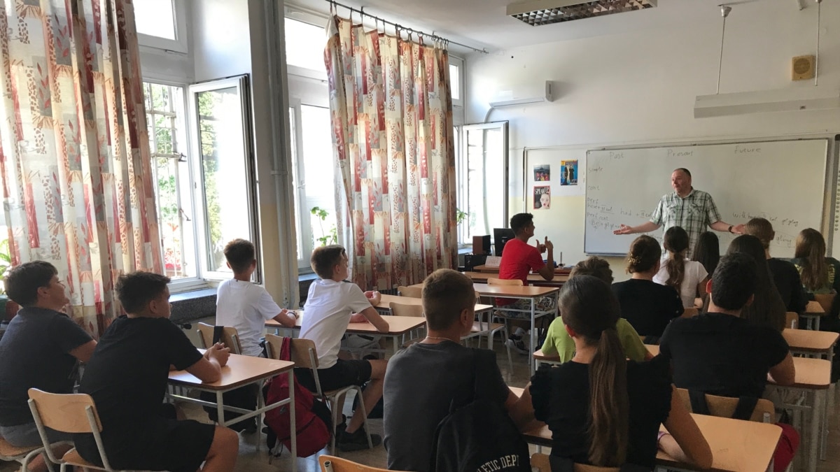 Vlada Srbije donela odluku da zimski raspust u školama počne ranije