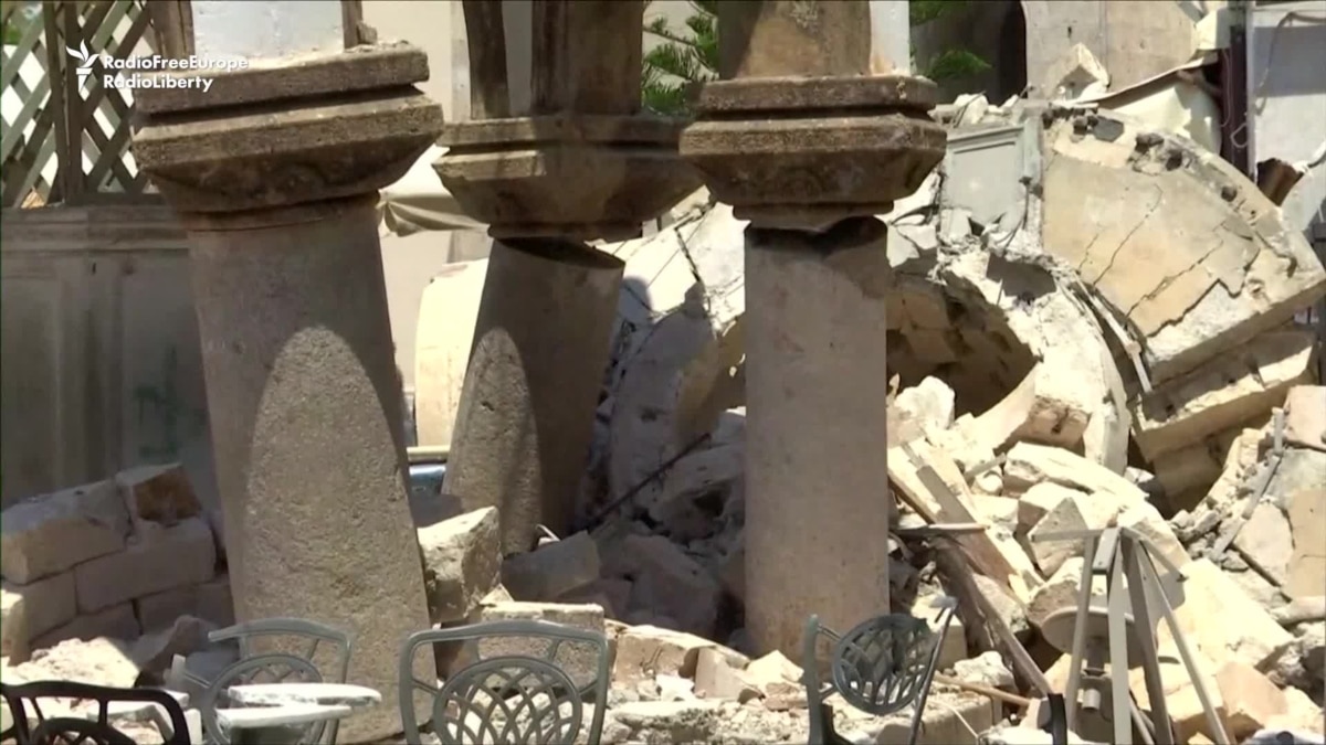 Greek Island's Buildings Left In Ruins After Deadly Quake