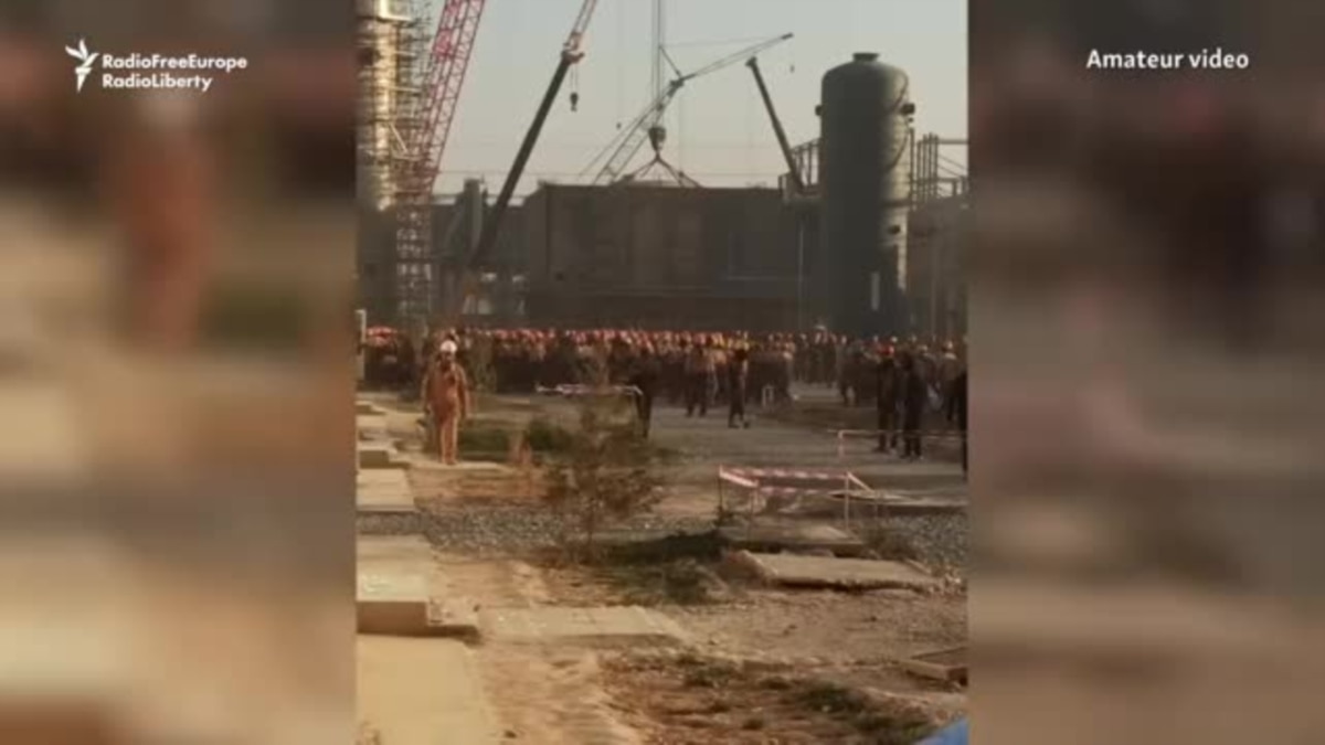 Uzbek Workers Riot At Gas Plant Over Food And Pay