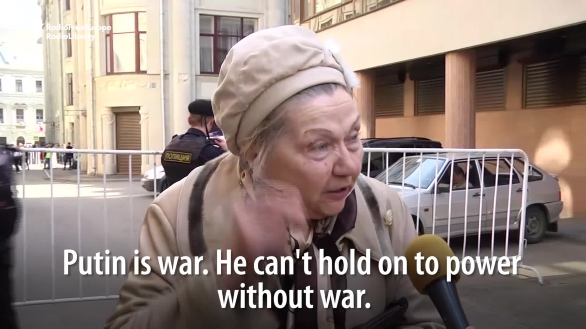 Babushka Speaks Out Against 'Lying, Stealing' Putin