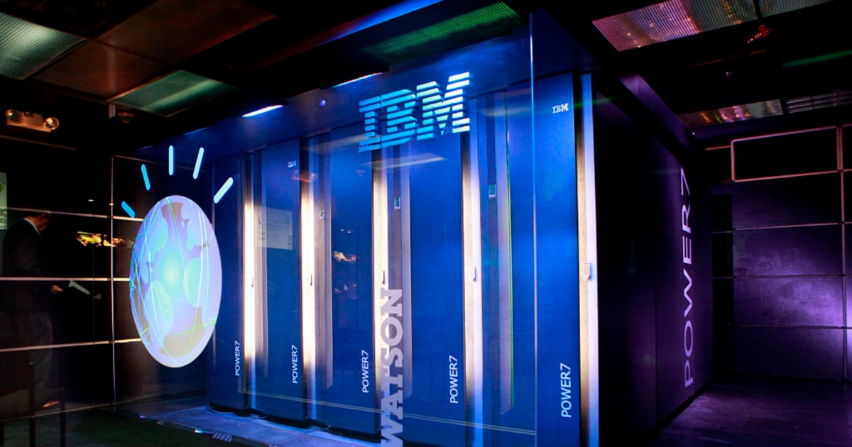 Корпорація IBM припинила роботу в Росії
