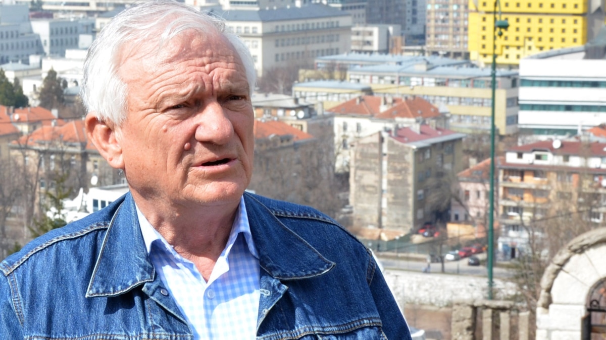 Preminuo Jovan Divjak, nekadašnji general Armije Republike BiH