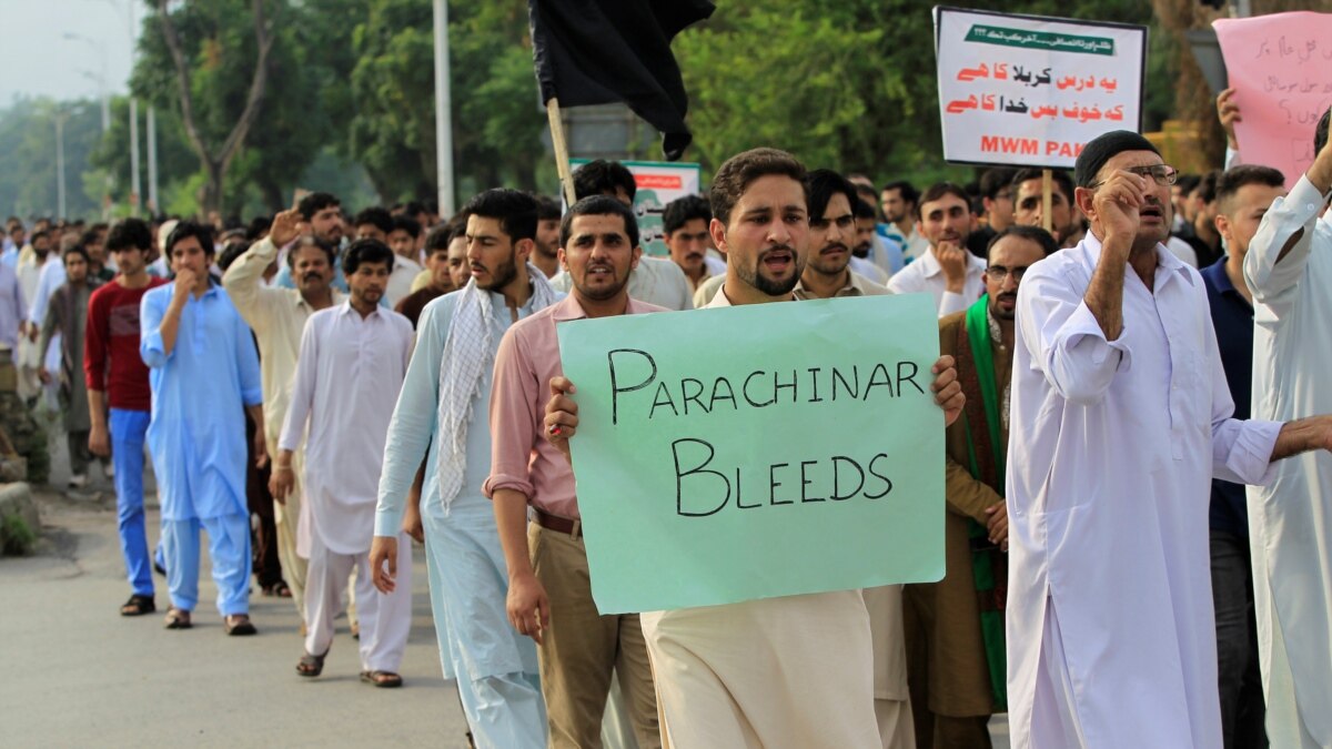 Protesters Demand Probe Of Twin Blasts In Parachinar, Victim Compensation