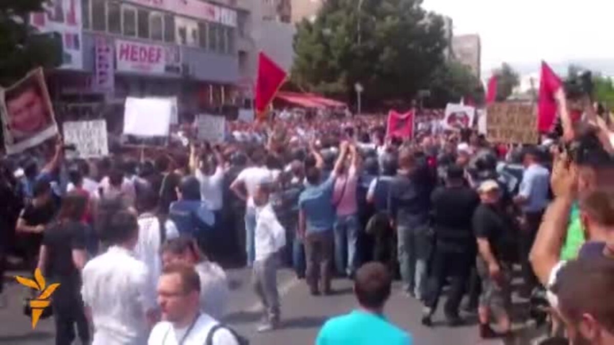 Ethnic Albanians Protest Murder Case Ruling In Skopje