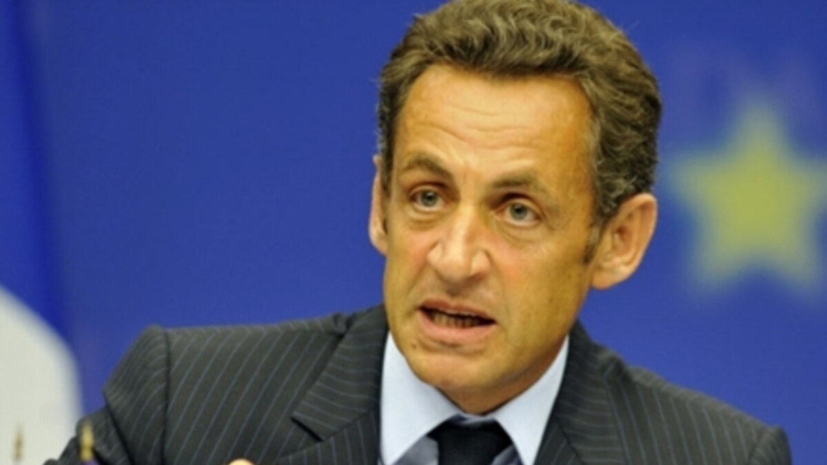 Russophobia And Russophilia