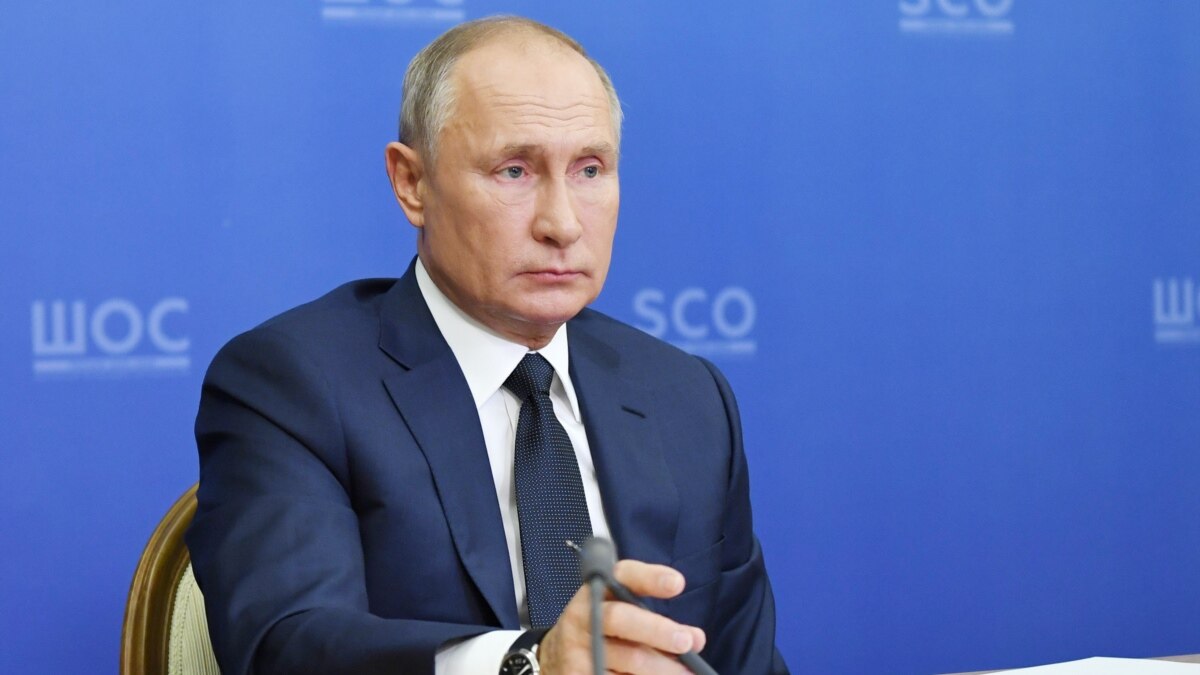 Report: Putin Has Been Secretly Working From Identical Office In Sochi ...
