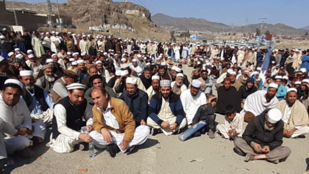 Pashtun Tribes Continue Khyber Pass Protest Over Alleged Extrajudicial ...