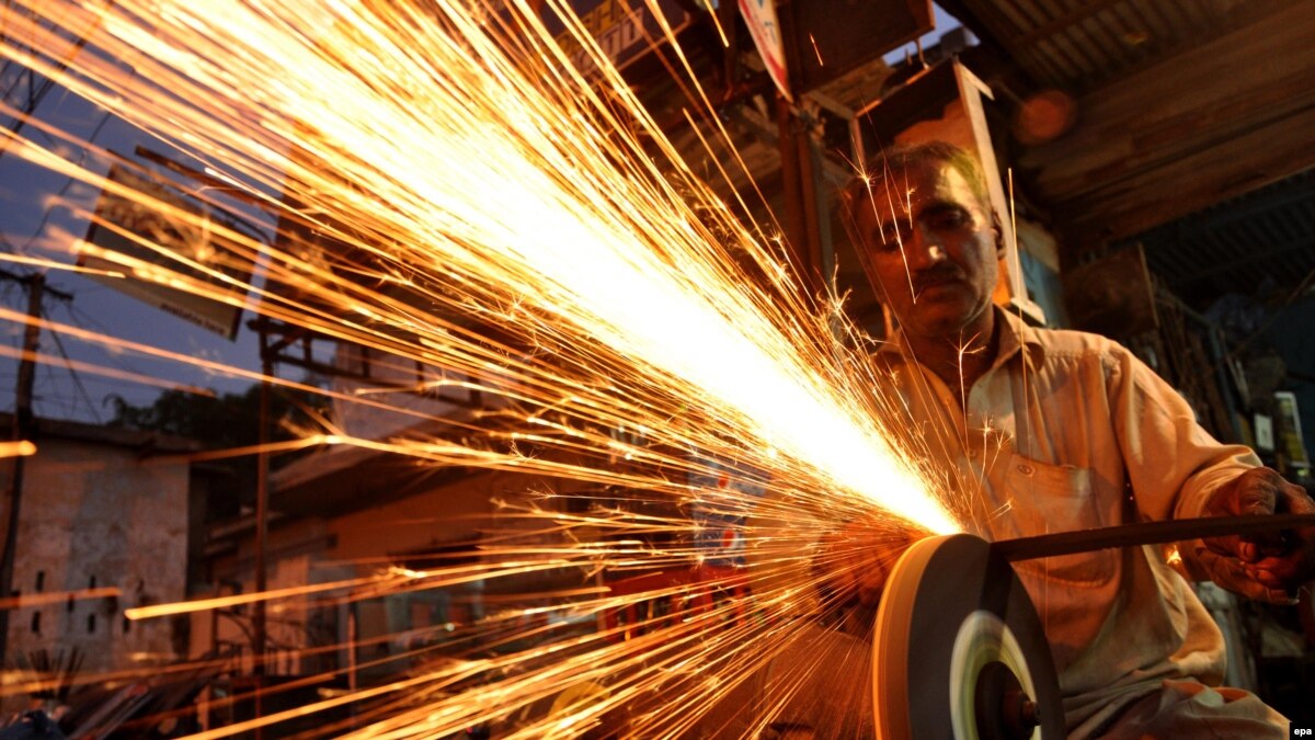 Maqedoni: Zejtaria goditet nga ekonomia joformale