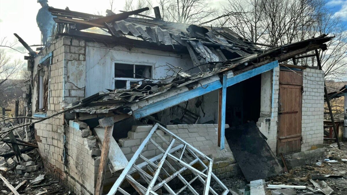 Чотири людини поранені через удар РФ по Харківському району ОВА