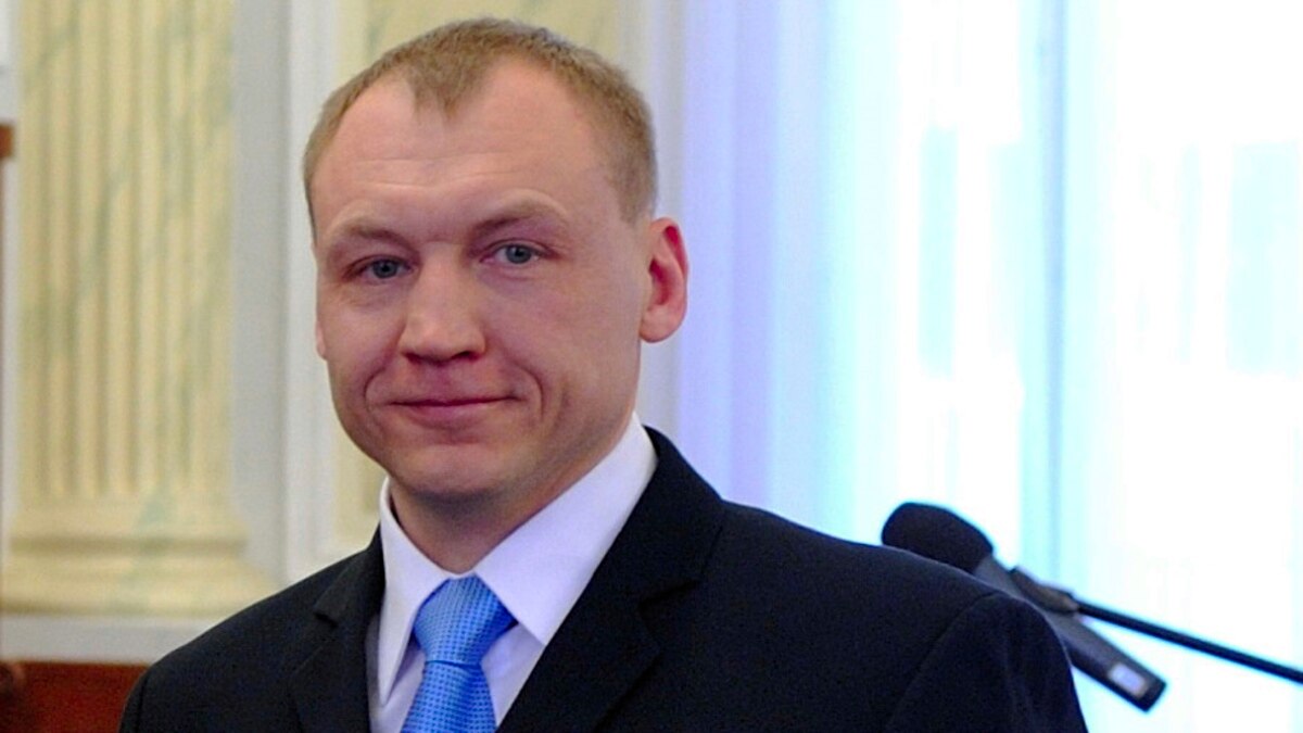 Russia Extends Detention Of Alleged Estonian Spy
