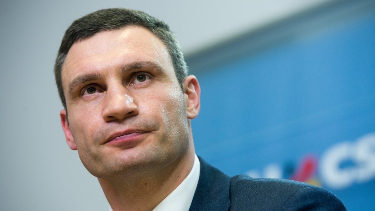 Ukraine Opposition Leaders Urge Sanctions