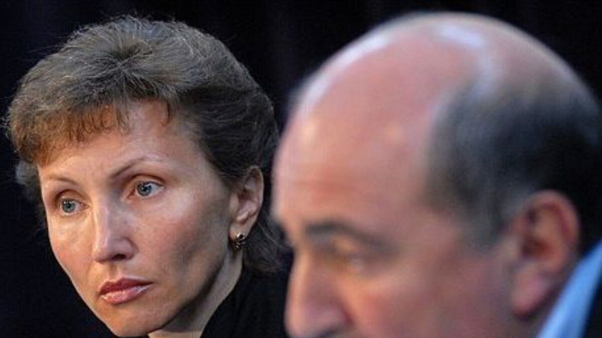 Widow Says Litvinenko's Accuser Being Directed By FSB