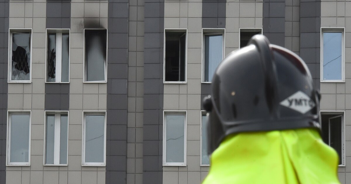 Russian Health-Care Regulator Checking Ventilators Linked To Deadly Fires