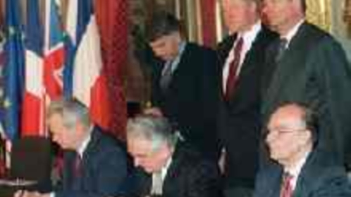 World Marks 10th Anniversary Of Dayton Accords