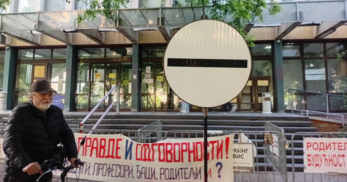 Nastavljena blokada suda u Novom Sadu