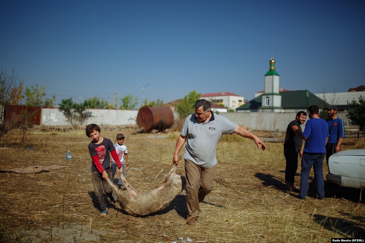 Muslims Begin Celebrating Eid Al-Adha, The 'Festival Of Sacrifice'