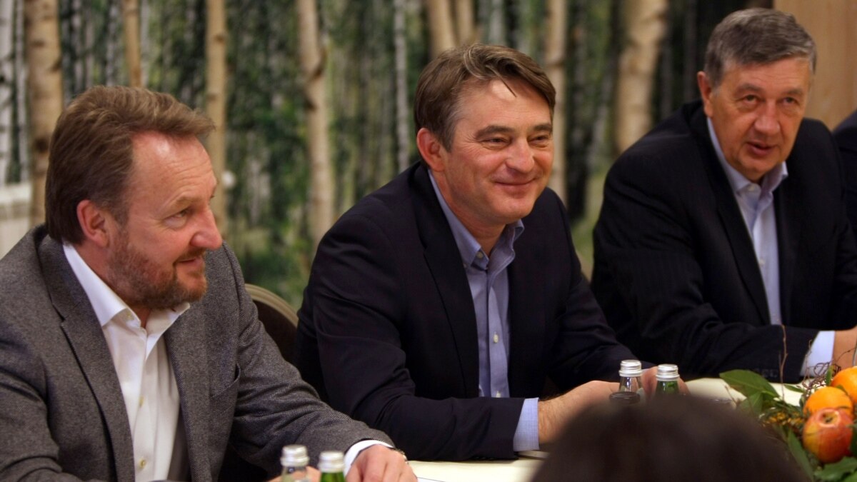 Bosnia, Croatia, Serbia Leaders Meet On Organized Crime