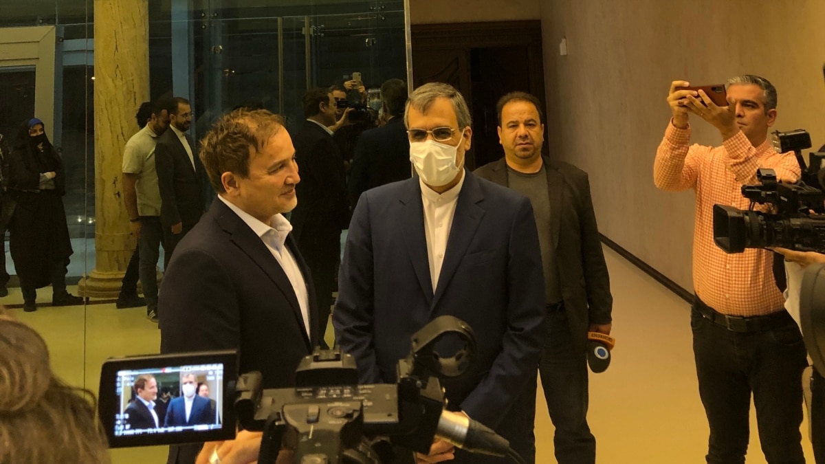 Iran Scientist Taheri Freed By U.S. Arrives In Tehran -- Iranian Media