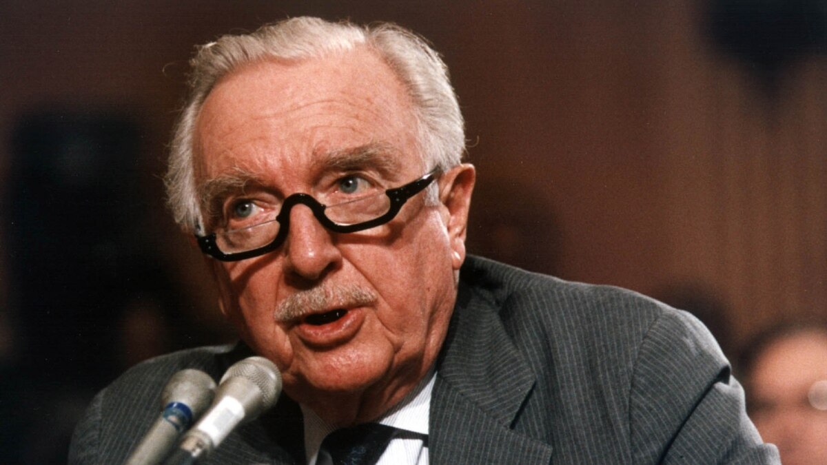 Legendary U.S. TV News Anchor Walter Cronkite Dies