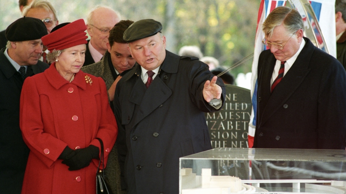 Russian Orthodox Patriarch Calls Queen Elizabeth A Symbol Of Europe's ...