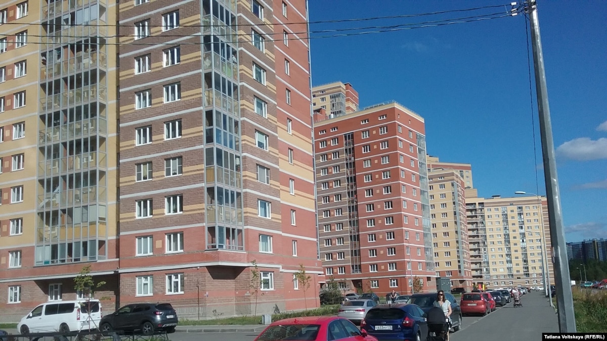 Suburban Wasteland: New Russian Homeowners Feel Trapped In ...