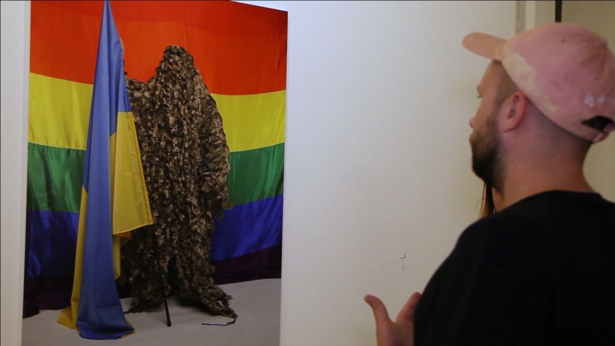 Ukrainian Art Exhibit Pays Tribute To LGBT Soldiers