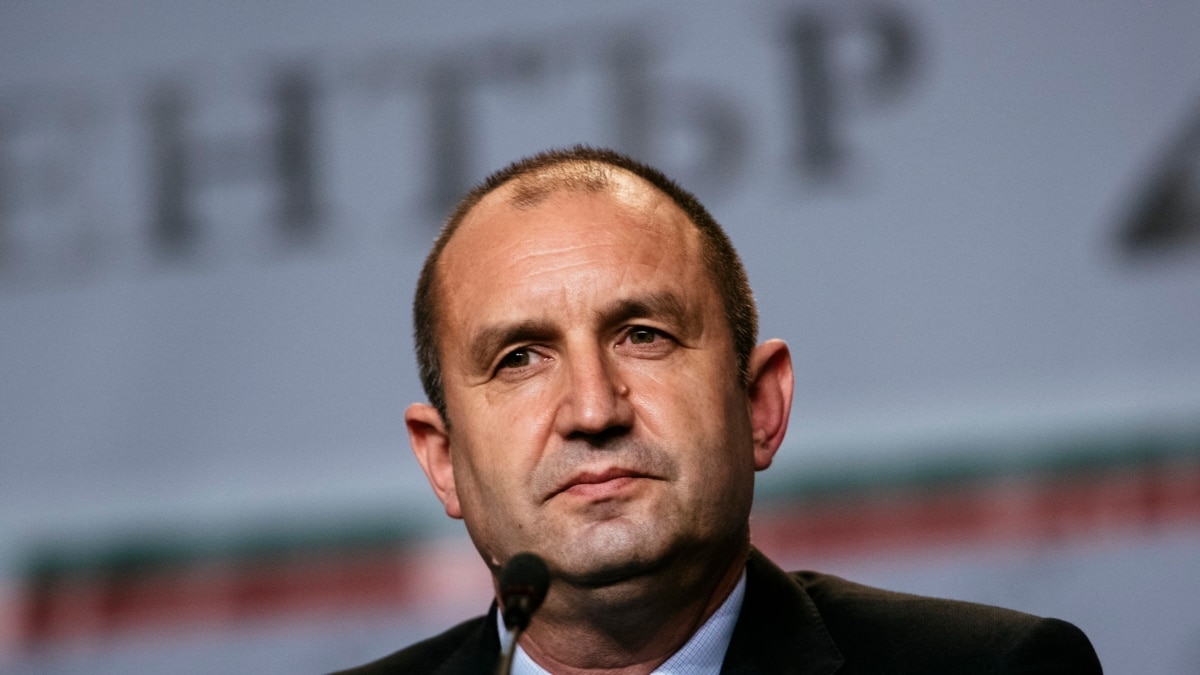 Bulgarian Presidential Vote Offers Russia-Friendly Candidate