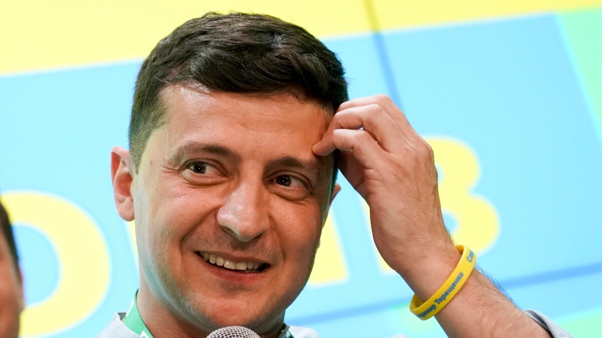 Ukrainian President's Party On Course To Win Majority In Parliamentary Poll