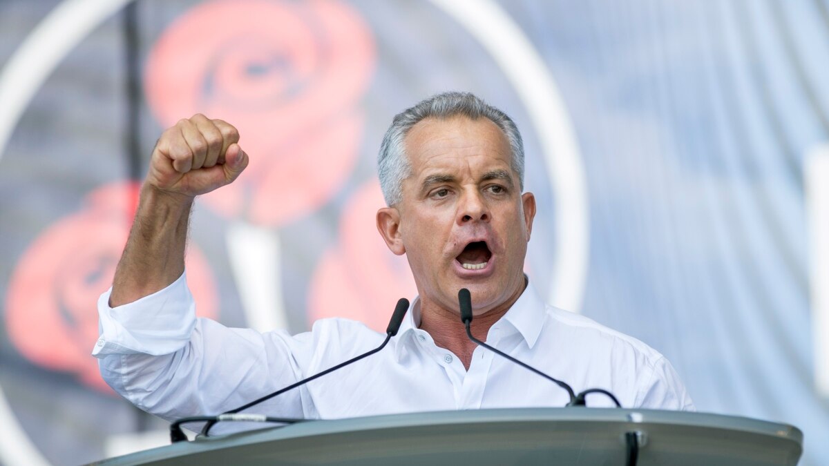 Moldovan Court Rebuffs 'Vehement Attacks' On Move To Oust President