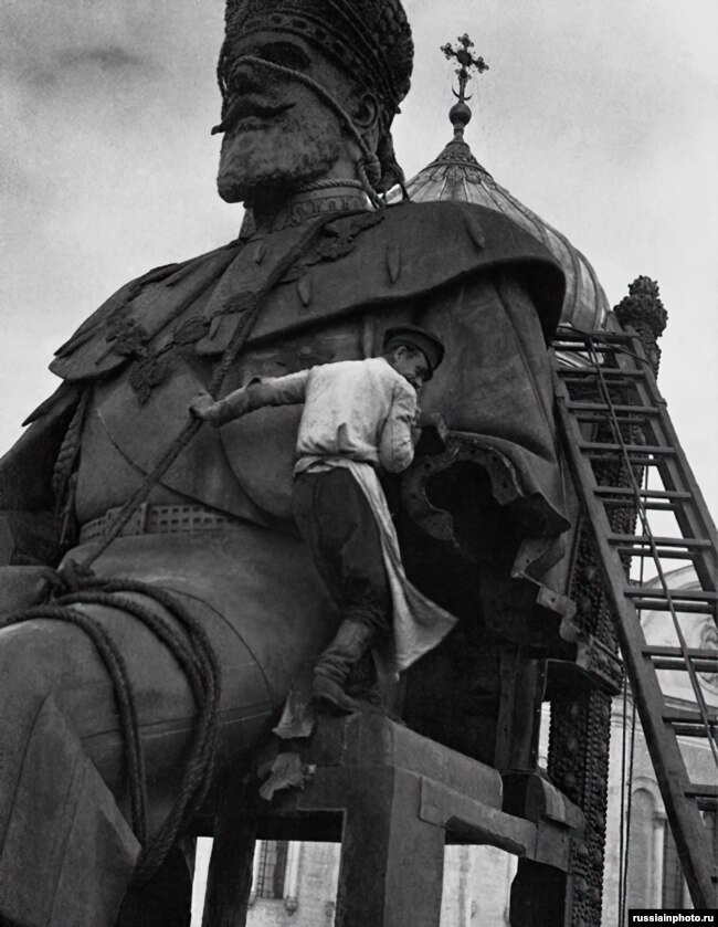 A statue of Russian Tsar Alexander III in central Moscow being ...